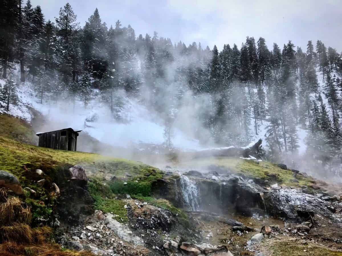 45 Majestic Idaho Hot Springs - Maps and Guides